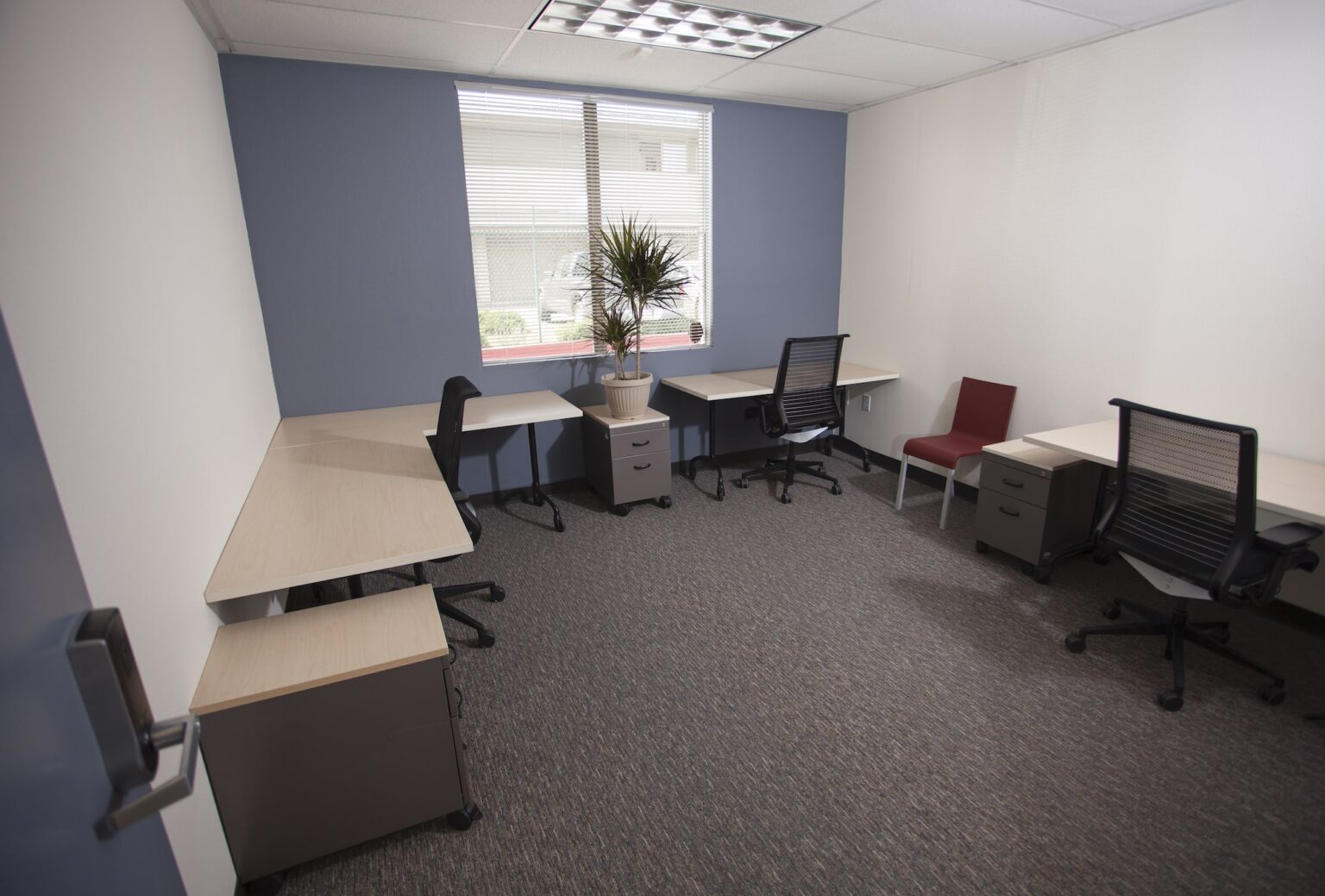 Tour Best Office Space in Sunnyvale - Satellite Workplaces
